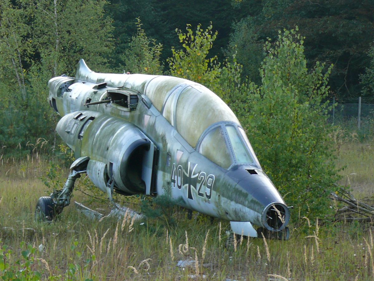 (10) Rebuilding of Alpha Jet Cockpit — JaBoG43 e.V ...